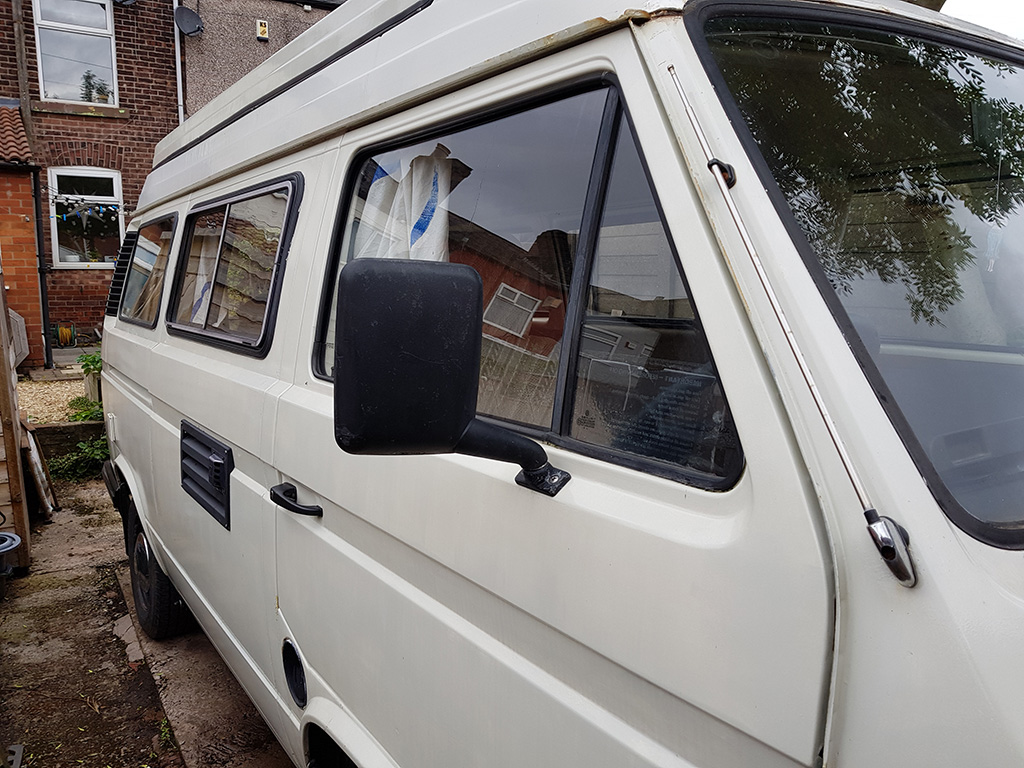 vwt25_blog_tuck_mirrors_0003 – VW T25 – Sir Adventure